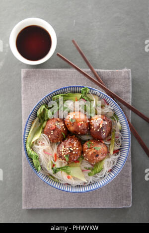 traditional chinese yuksum balls with noodles Stock Photo - Alamy
