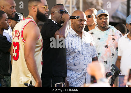 Mike Tyson in his Las Vegas home Stock Photo - Alamy