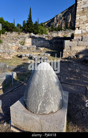 Delphi: the omphalos - "navel of the earth", Greece Stock Photo - Alamy