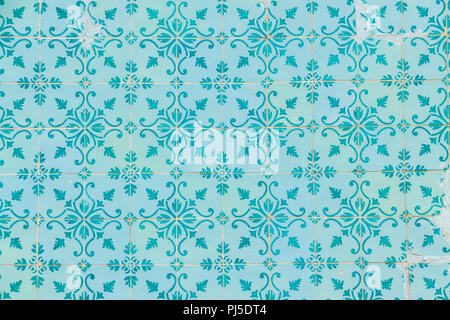 Bathroom wall tiles texture of old demolished house Stock Photo - Alamy