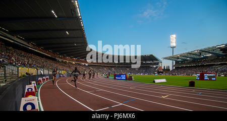 Jaide Stepter (USA) competing in the Women's 400m Hurdles Final at ...