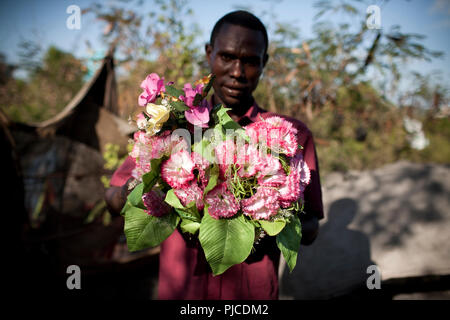 Kibarani dump site in Mombasa, Kenya, February 2012 Stock Photo - Alamy