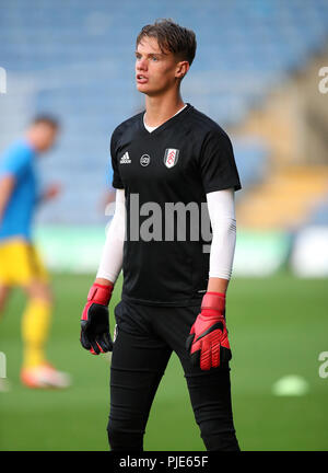 Fulham goalkeeper George Wickens Stock Photo - Alamy