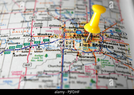 A map of Des Moines, Iowa marked with a push pin Stock Photo - Alamy
