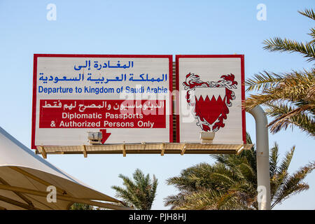 BAHRAIN The King Fahd causeway to Saudi Arabia Stock Photo - Alamy