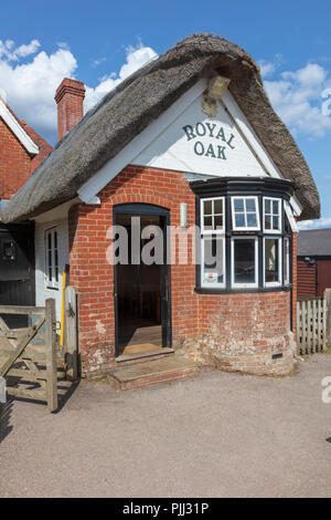 The Royal Oak pub in Fritham in the New Forest, Hampshire Stock Photo ...