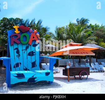 West Bay, Roatan, Honduras - April 8, 2017: West Bay Beach on Caribbean ...