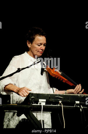 American musician Laurie Anderson performing at the Jazz Middelheim ...