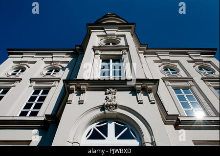 The Hof Ter Saksen castle and domain in Beveren (Belgium, 14/09/2008 ...