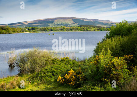Ireland, Co Leitrim, Keshcarrigan, Lough Scur and Sliabh an Iarainn ...