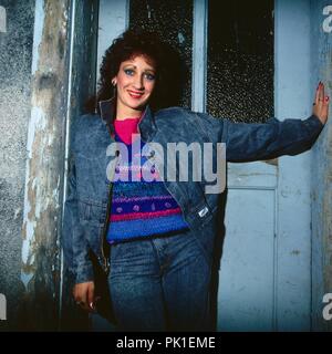 Alisha, amerikanische Sängerin, bei einem Fotoshooting im Studio, 1984 ...