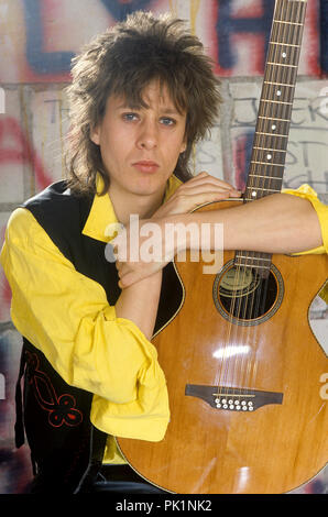 The Alarm (Dave Sharp) on 28.01.1986 in München / Munich. | usage ...