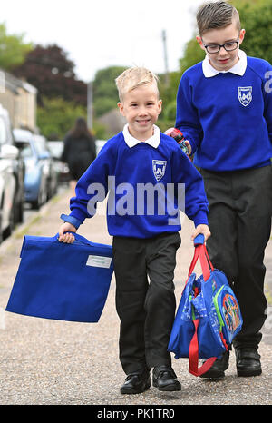 Four year old Alexander Pickering (centre), known as Xander, who has ...