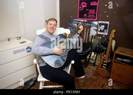 Steve Bronski - Bronski Beat - on 18.02.1986 in London. | usage ...