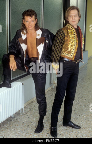 Icehouse (mit Sänger Iva Davies) on 31.05.1986 in München / Munich ...