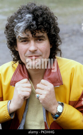 Peter Kent in March 1982. | usage worldwide Stock Photo - Alamy