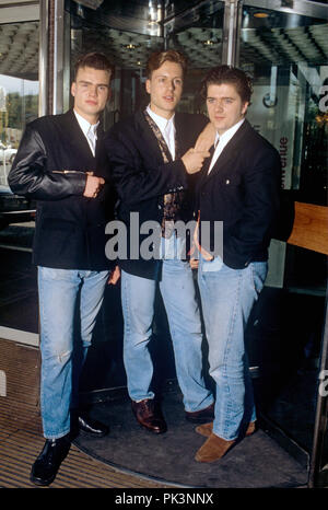David Glasper (Breathe) in October 1988 in München / Munich. | usage ...