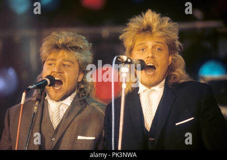 Bruce & Bongo in May 1986 in Hannover / Hanover. | usage worldwide ...