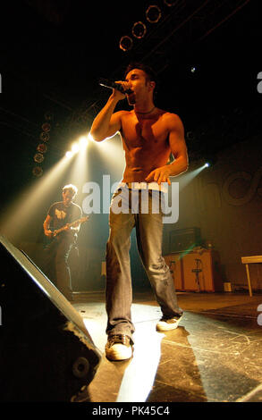 Douglas Robb, Sänger von "Hoobastank", Rockband aus den USA, bei einem ...