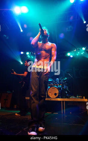 Douglas Robb, Sänger von "Hoobastank", Rockband aus den USA, bei einem ...