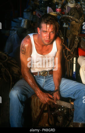 TUCSON, ARIZONA - SEPTEMBER 24: (EXCLUSIVE) Actor Stephen Baldwin poses ...