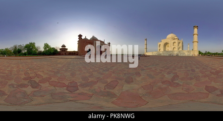360° view of The Taj Mahal - Alamy