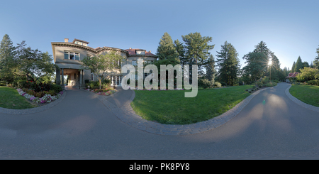 360° view of Pittock Mansion Portland, Oregon - Alamy