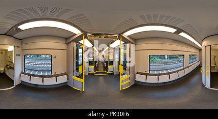 360° view of Siemens Desiro ML - Alamy