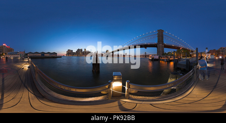 360° view of The Brooklyn Bridge - Alamy