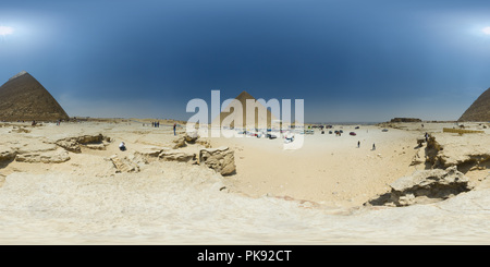 360° view of Pyramid of Khafre, Giza - Alamy