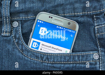 Microsoft SharePoint mobile app icon is seen on a smartphone Stock ...