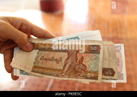 Top view of Myanmar kyat banknotes Stock Photo - Alamy
