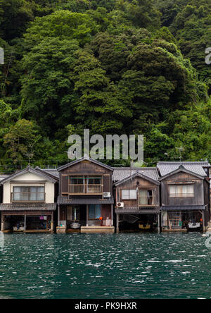Funaya fishermen houses, Kyoto prefecture, Ine, Japan Stock Photo - Alamy