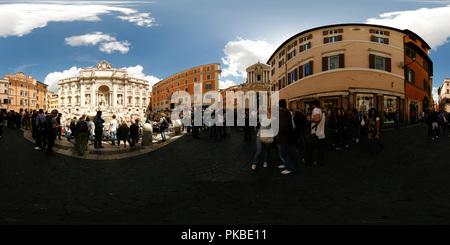 360° view of Trevi Fountain - Rome - Alamy