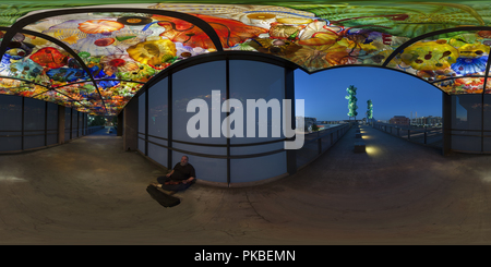 360° view of Bridge of Glass at Dusk - Alamy