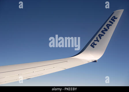 Boeing 737-800 cabin view of a Jet2 budget airline winglet Stock Photo ...