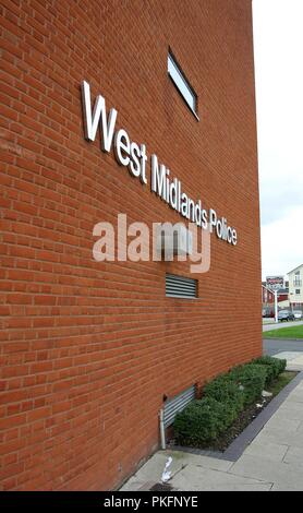 High Street, Castle Vale, Birmingham, England, UK Stock Photo - Alamy