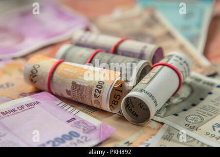 200 rupee, Indian 2000 Rs Currency notes rolled with rubber bands Stock ...