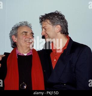 Portrait von Prof. Peter Raacke, deutscher Produktdesigner mit ...