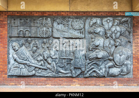 Shopping centre wall in Gloucester,England Stock Photo - Alamy
