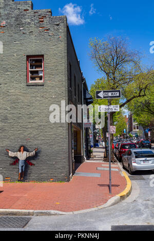 Frederick, MD, USA - April 26, 2015: Historic Downtown Frederick ...