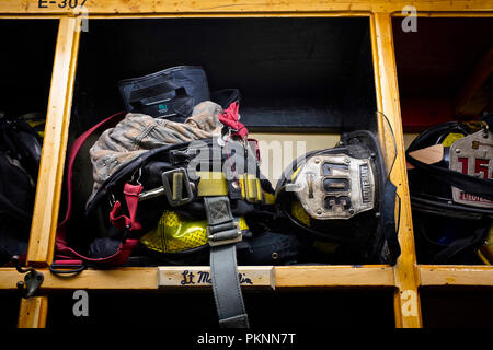 Firefighter safety gear Stock Photo - Alamy
