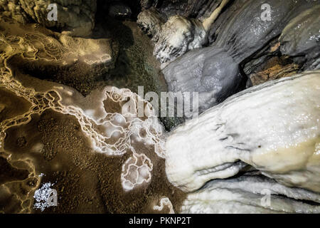 Spar Cave, Calcium Deposits Stock Photo - Alamy