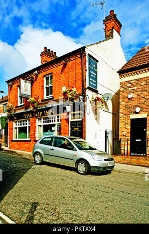 The Slip Inn, Clementhorpe, York, England Stock Photo - Alamy