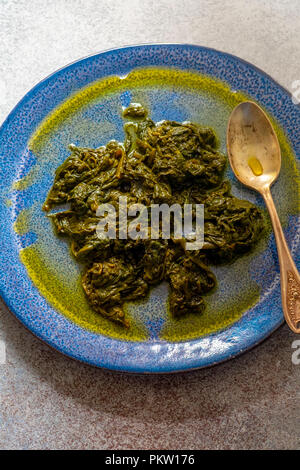 Pkaila or Bkeila Long-Cooked Spinach Stock Photo - Alamy