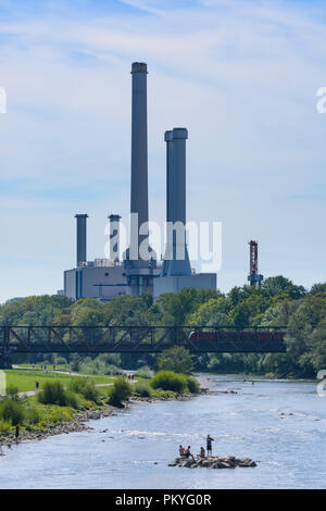 The Süd combined heat and power plant consists of two combined heat and ...