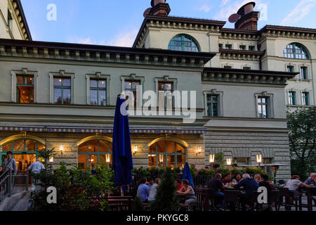München, Munich: beer garden Hofbräukeller, Oberbayern, Upper Bavaria ...
