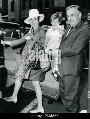 Grace Kelly and Prince Rainier with 2 year old Princess Stephanie, July ...