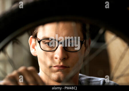 Spider-Man 2 Tobey Maguire (Peter Parker/Spider-Man) and Alfred Molina ...