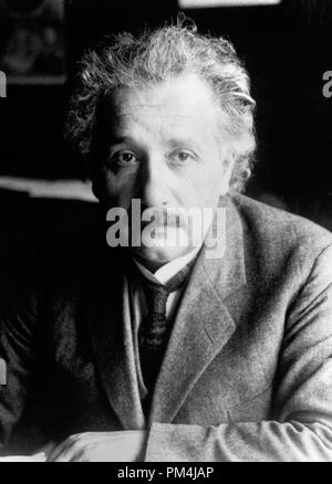 Albert Einstein, 1929 Stock Photo - Alamy